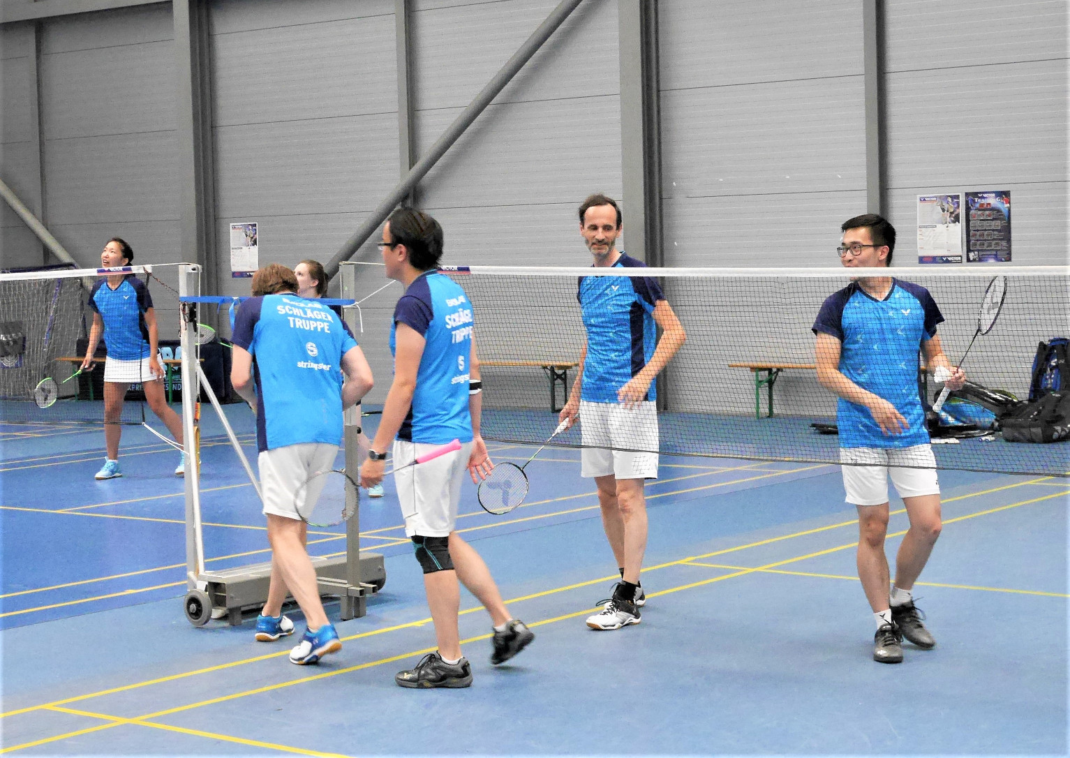 VICTOR Auraspeed 90 S: Hält das neue Top-Racket, was der Name ...